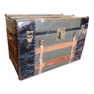 Vintage & Used Trunks | Chairish