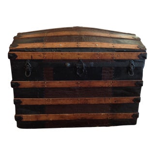 Vintage & Used Trunks | Chairish