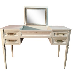 Vintage & Used Vanities | Chairish