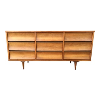 Vintage & Used Dressers | Chairish