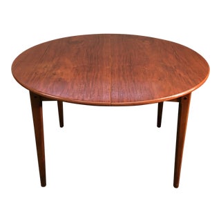 Vintage & Used Mid-Century Modern Dining Tables