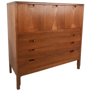 Vintage & Used Dressers | Chairish